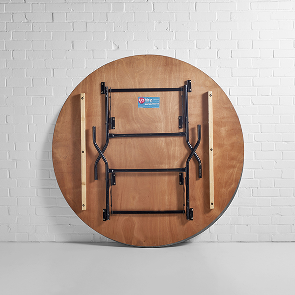 Round Table Hire ǀ Wedding Furniture ǀ Round Banqueting Table Hire